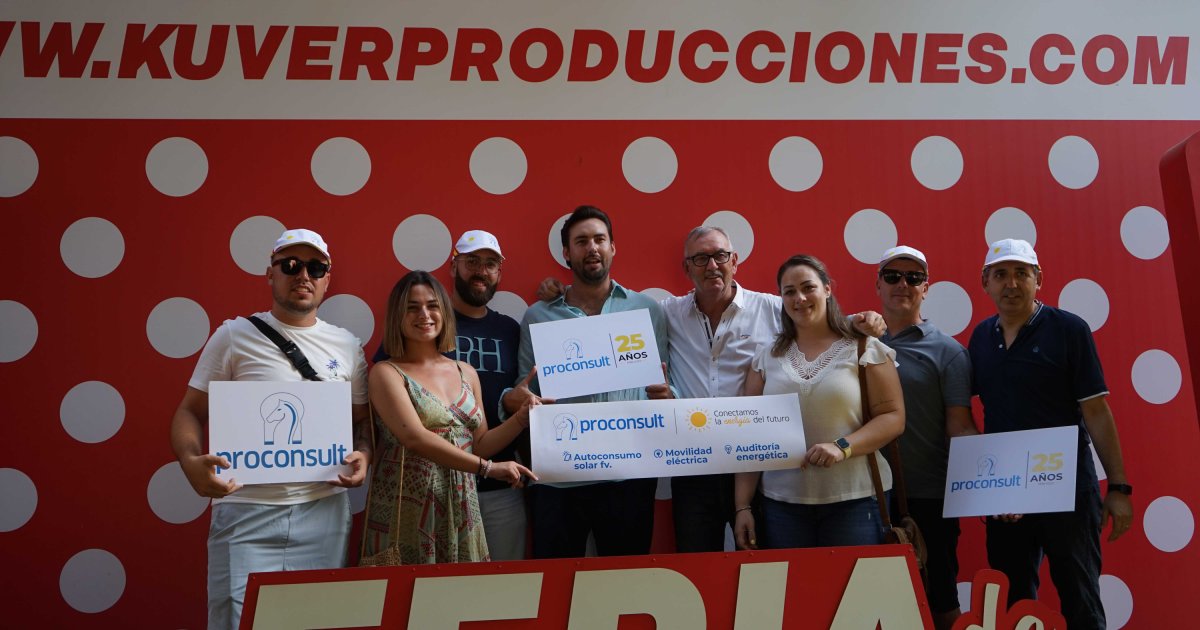 Penúltimo fiesta de Feria de Kuver en el Teatro Cervantes