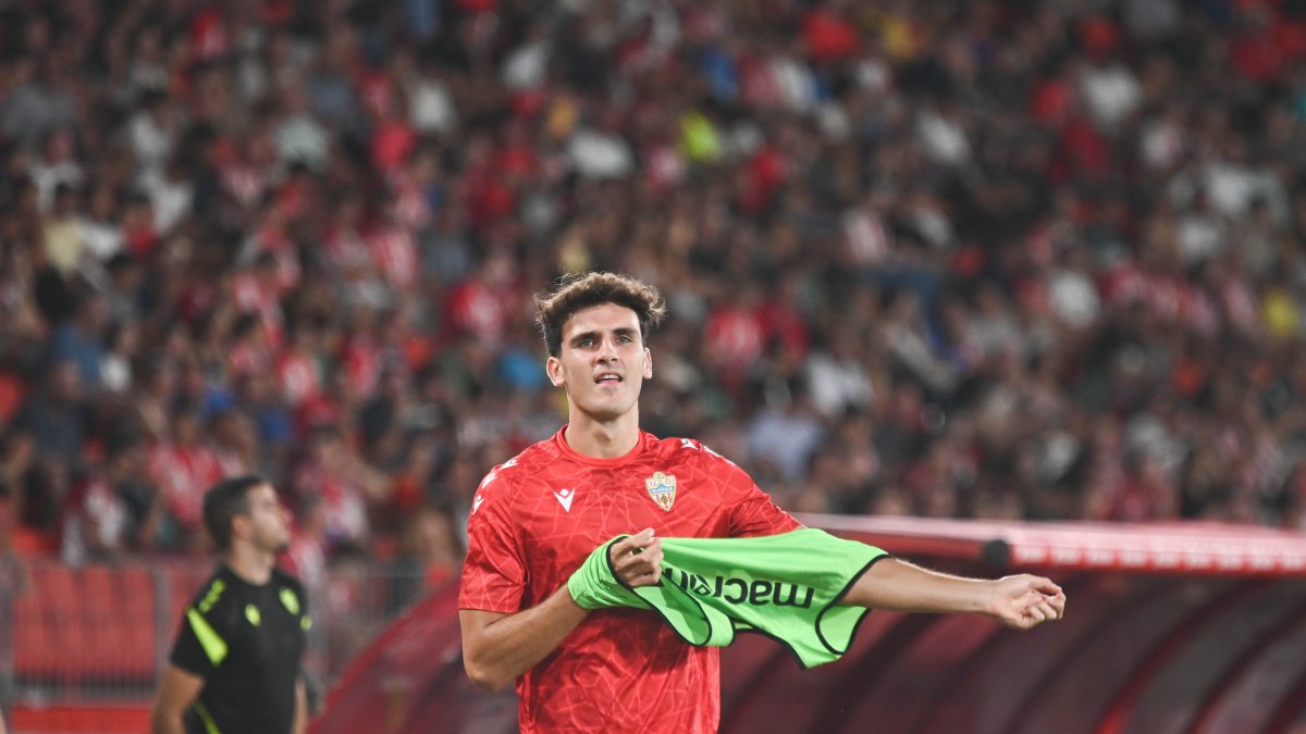 Selvi Clua convierte el banquillo en trampolín