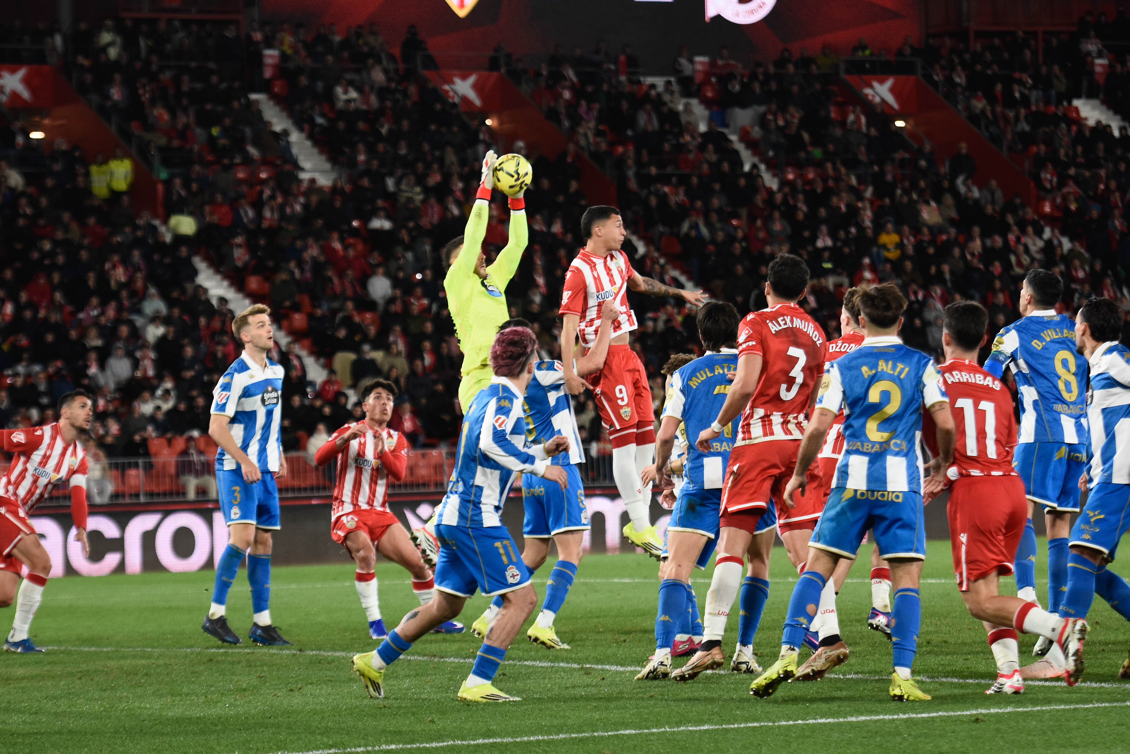 El nuevo Darwin del Almería no aparece